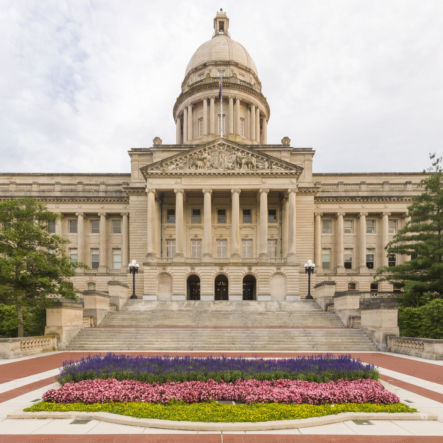 Kentucky State Capitol (Frankfort, Kentucky) | Stock Images | Photos
