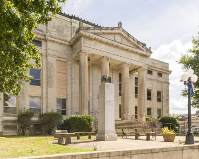 Carroll County Courthouse (Huntingdon, Tennessee) | Stock Images | Photos