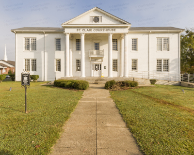St. Clair County Courthouse (Ashville, Alabama) | Stock Images | Photos